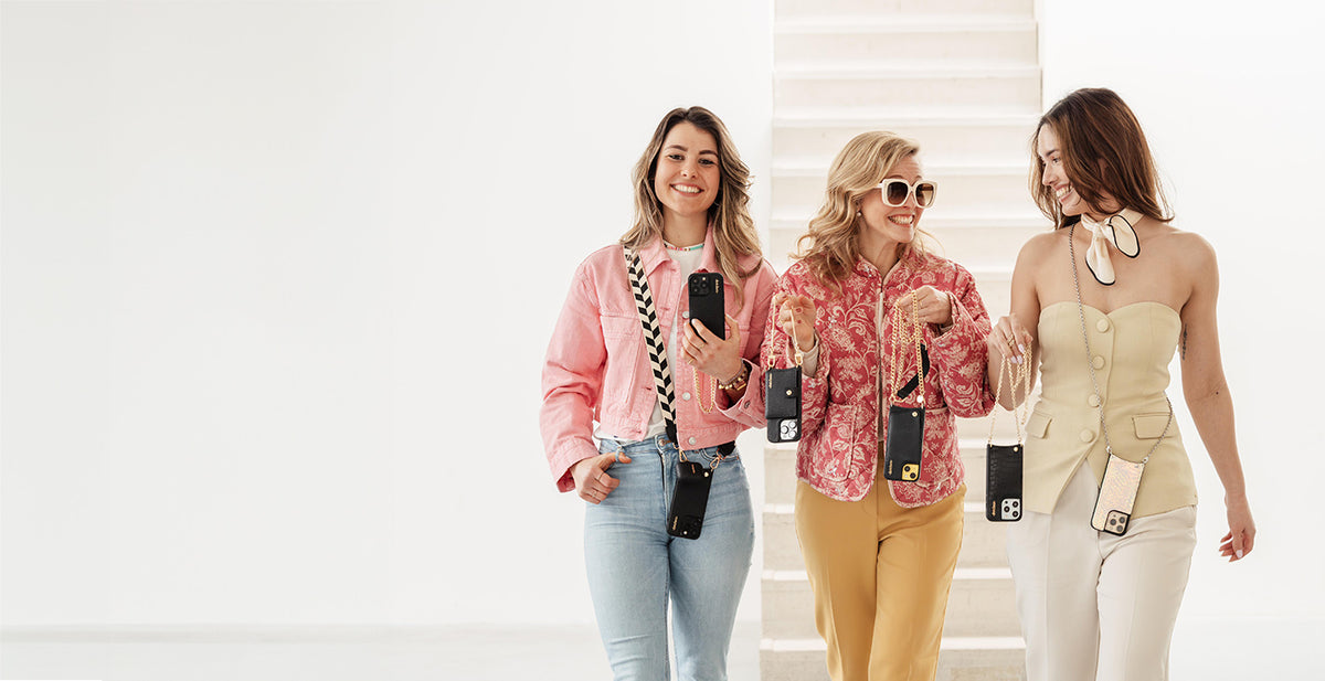 DUTCHIES • Phone Cases • Charms & Straps • Phone Bags • Official Store