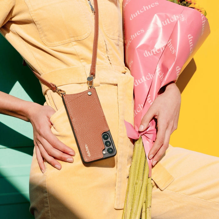 Leren telefoonhoesjes met telefoonkoord en pasjeshouder | Dutchies